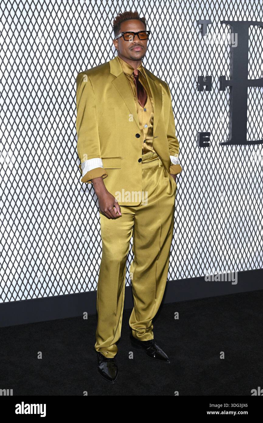 New York, USA. 14th Jan, 2026. Jeremy Pope walking the red carpet at FX ...
