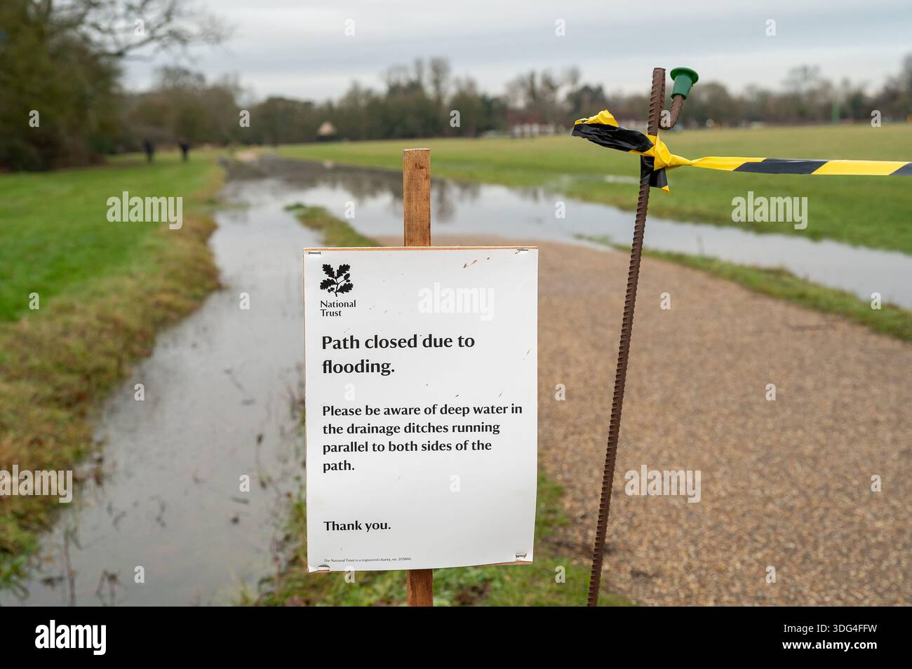 Runnymede, Surrey, UK. 14th January, 2026. The footpath up to the Magna ...