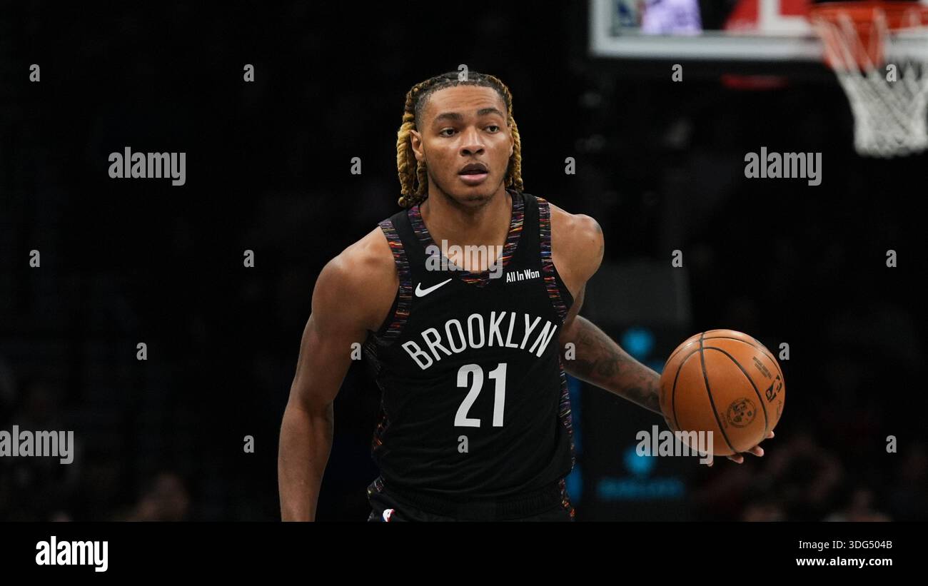 Brooklyn Nets' Noah Clowney (21) during the first half of an NBA ...