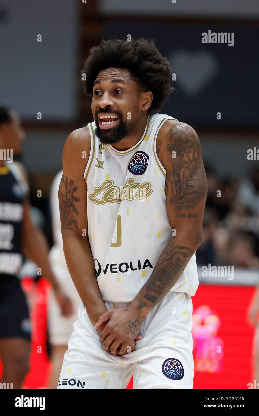 f.l.t.r.: Rickey McGill (Patrioti Levice, 0), 14.01.2026, Basketball ...