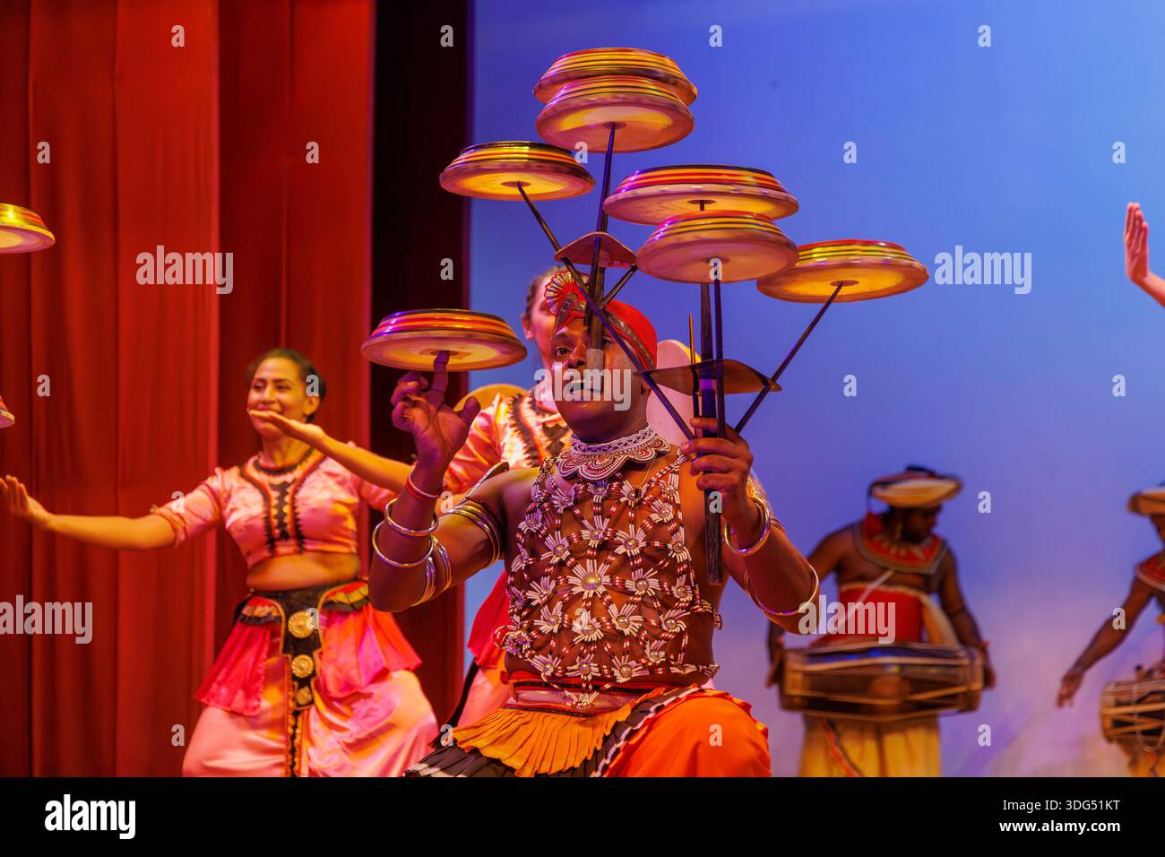 Traditional Kandyan Dance Performance in Kandy, Sri Lanka Stock Photo ...
