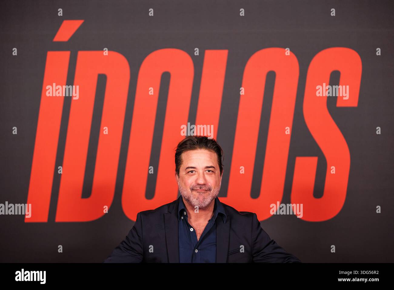 Spanish actor Enrique Arce attends the photocall of the film "Ídolos ...