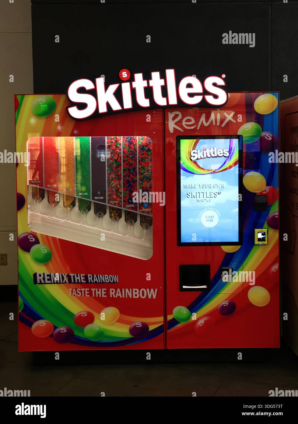 Skittles confectionery hi-res stock photography and images - Alamy