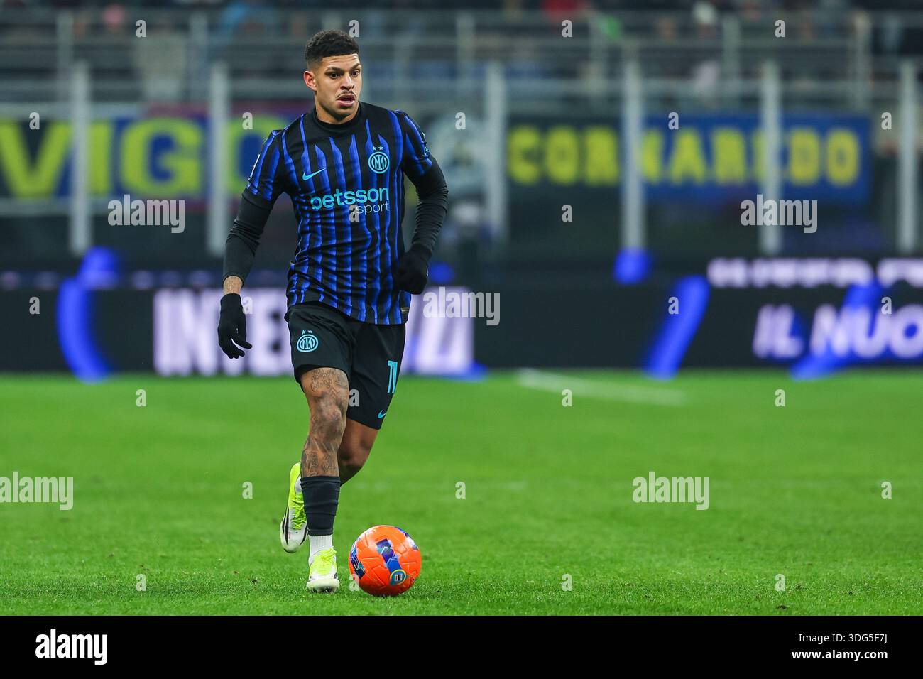 Luis Henrique of FC Internazionale seen in action during Serie A 2025/ ...
