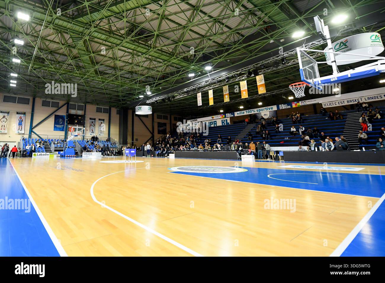Espace Francois Mitterand of Basket Landes during the Women's ...