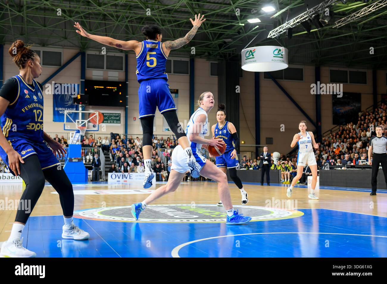 Becky Massey of Basket Landes and Gabby Williams of Fenerbahce during ...