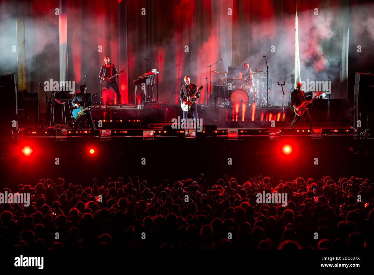Queen of the stone age performing at Paleo Festival Nyon in Nyon ...