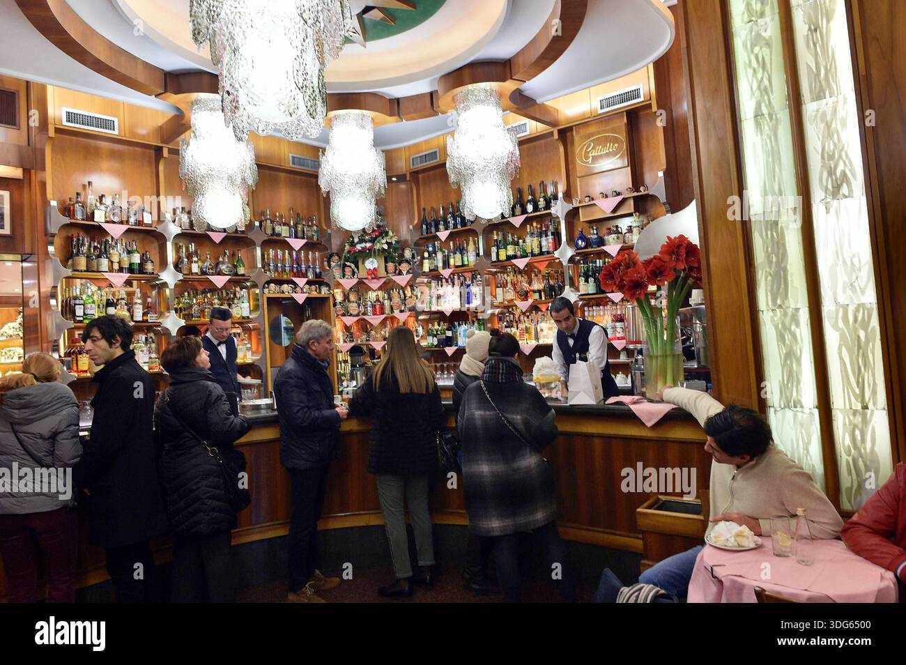 MILAN - ARTISAN PANETTONE MAKING AT THE GATTULLO PASTRY SHOP IN ...
