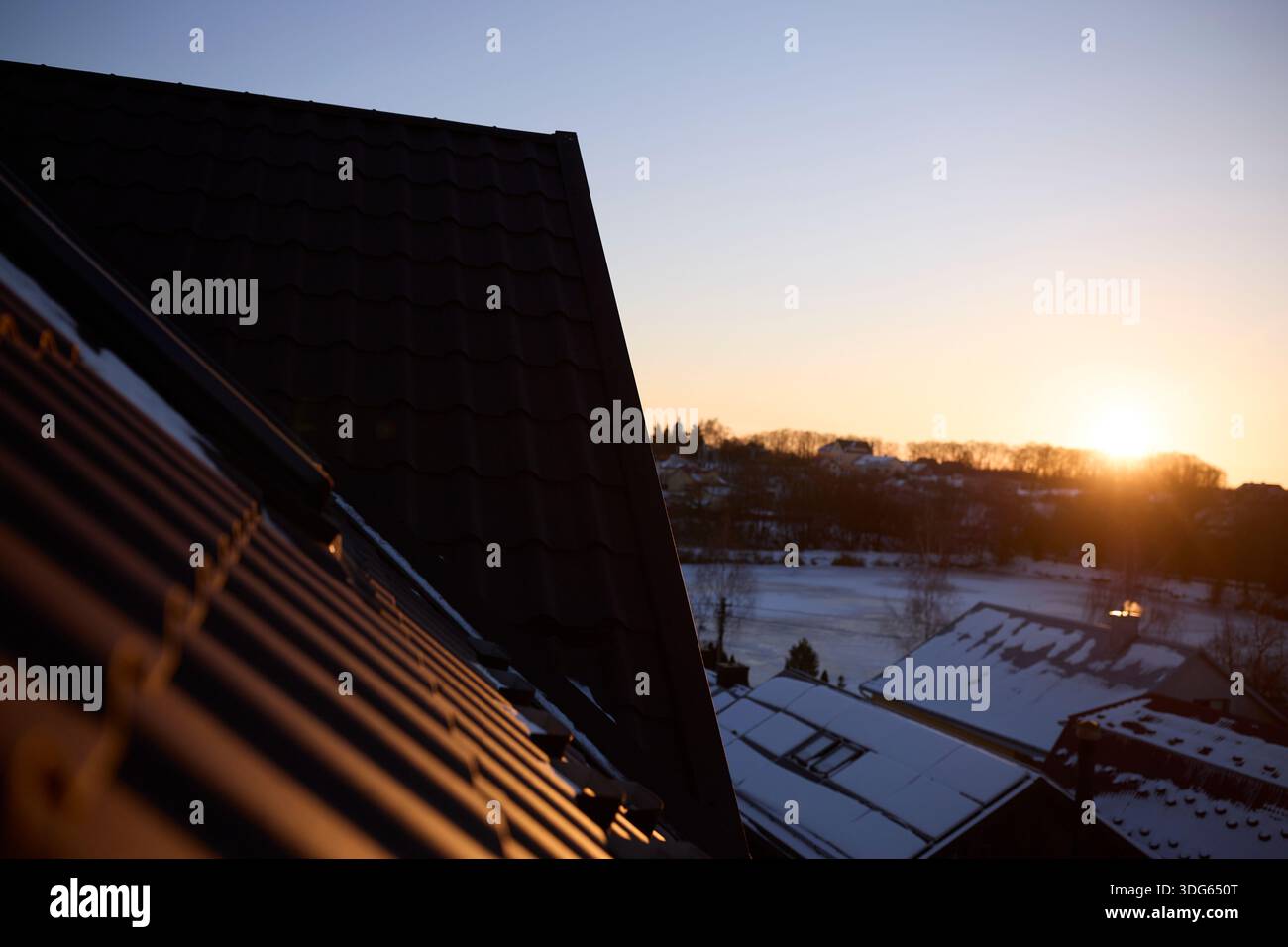 Metal Roof on a Sunny Frosty Winter Day Stock Photo - Alamy
