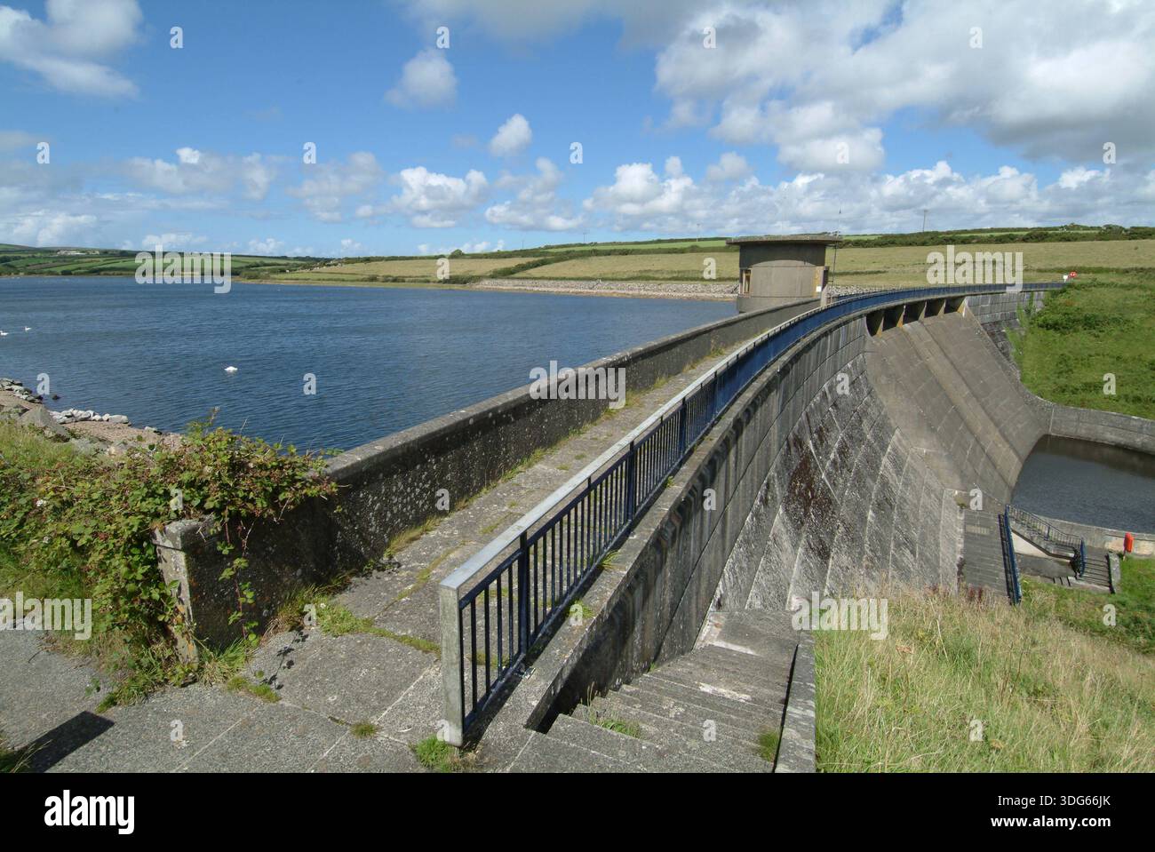 Drift Reservoir and dam located in Cornwall, England. - The Lizard ...