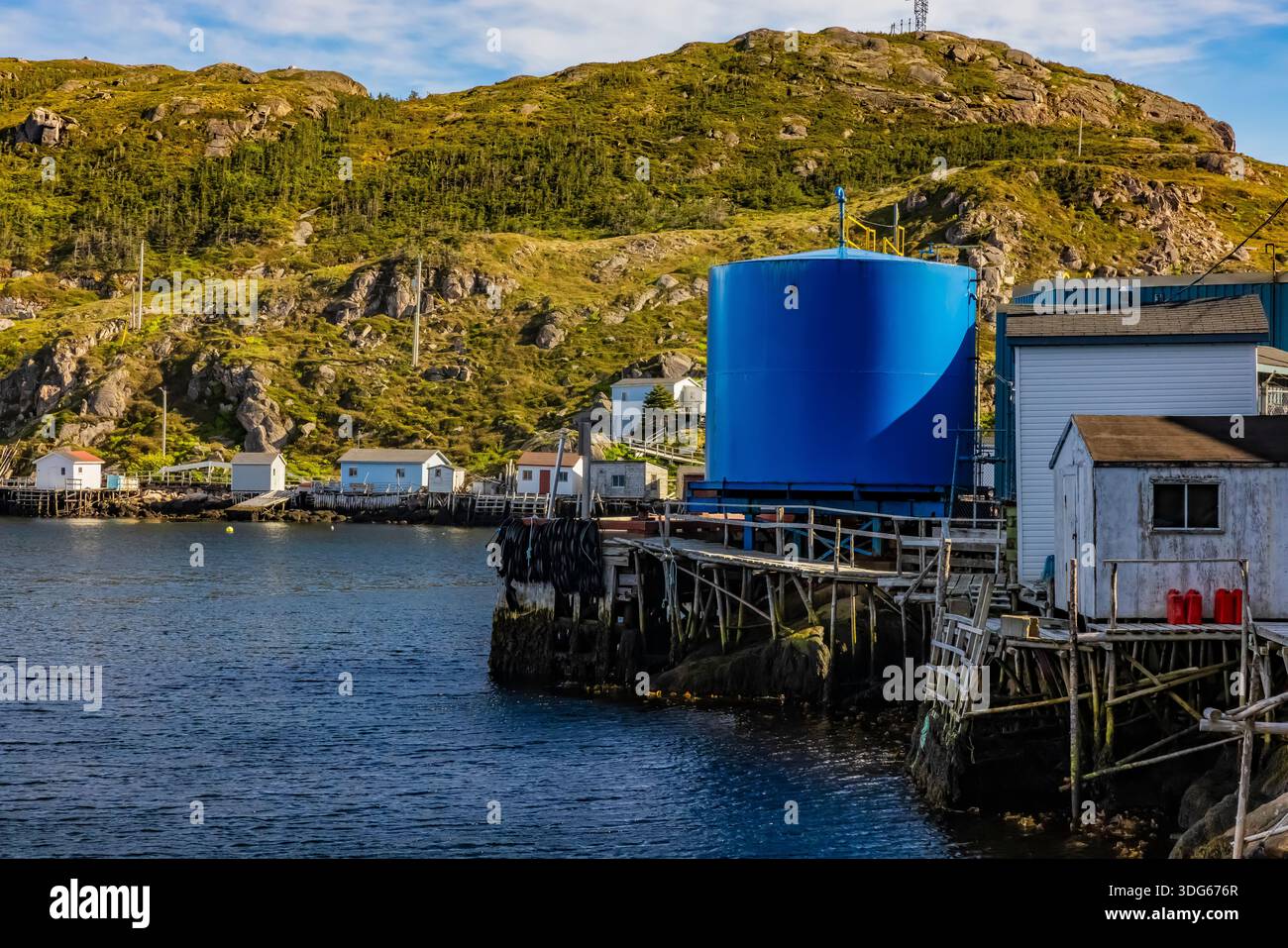 Fisheries canada government hi-res stock photography and images - Alamy