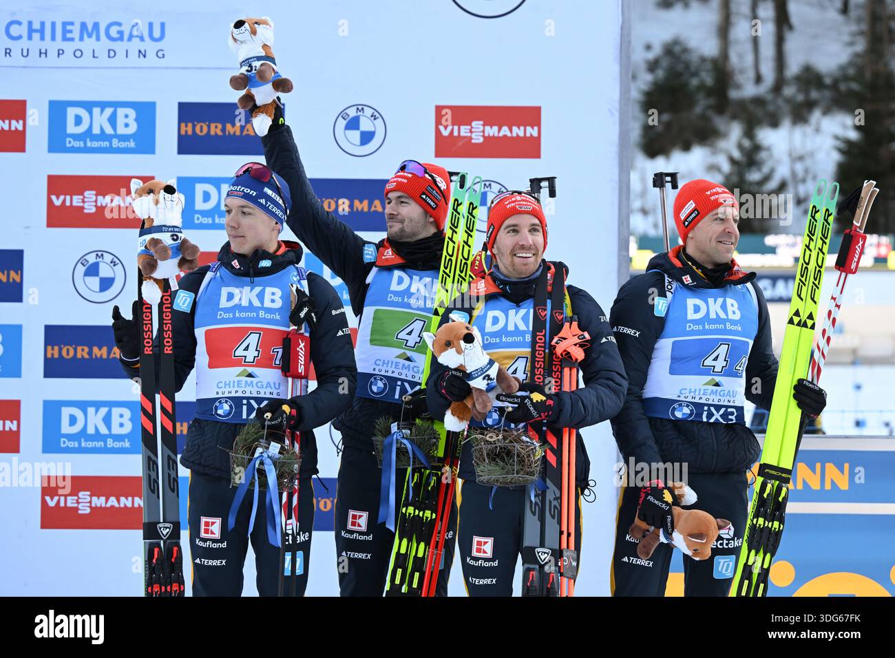 15 January 2026, Bavaria, Ruhpolding: Biathlon: World Cup, relay 4 x 7. ...