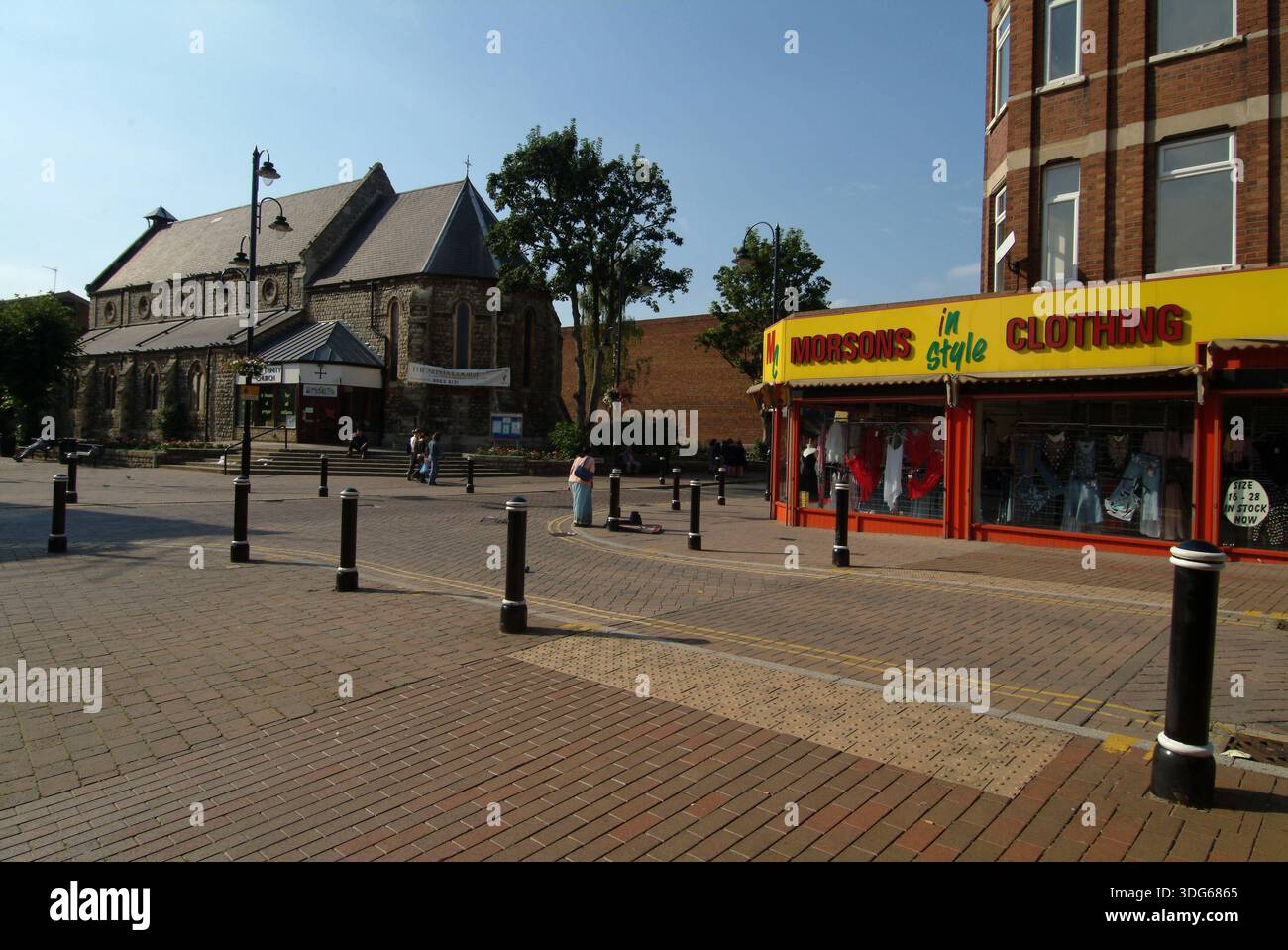 Harrow Town Centre shopping area on a quiet sunny afternoon. - Harrow ...
