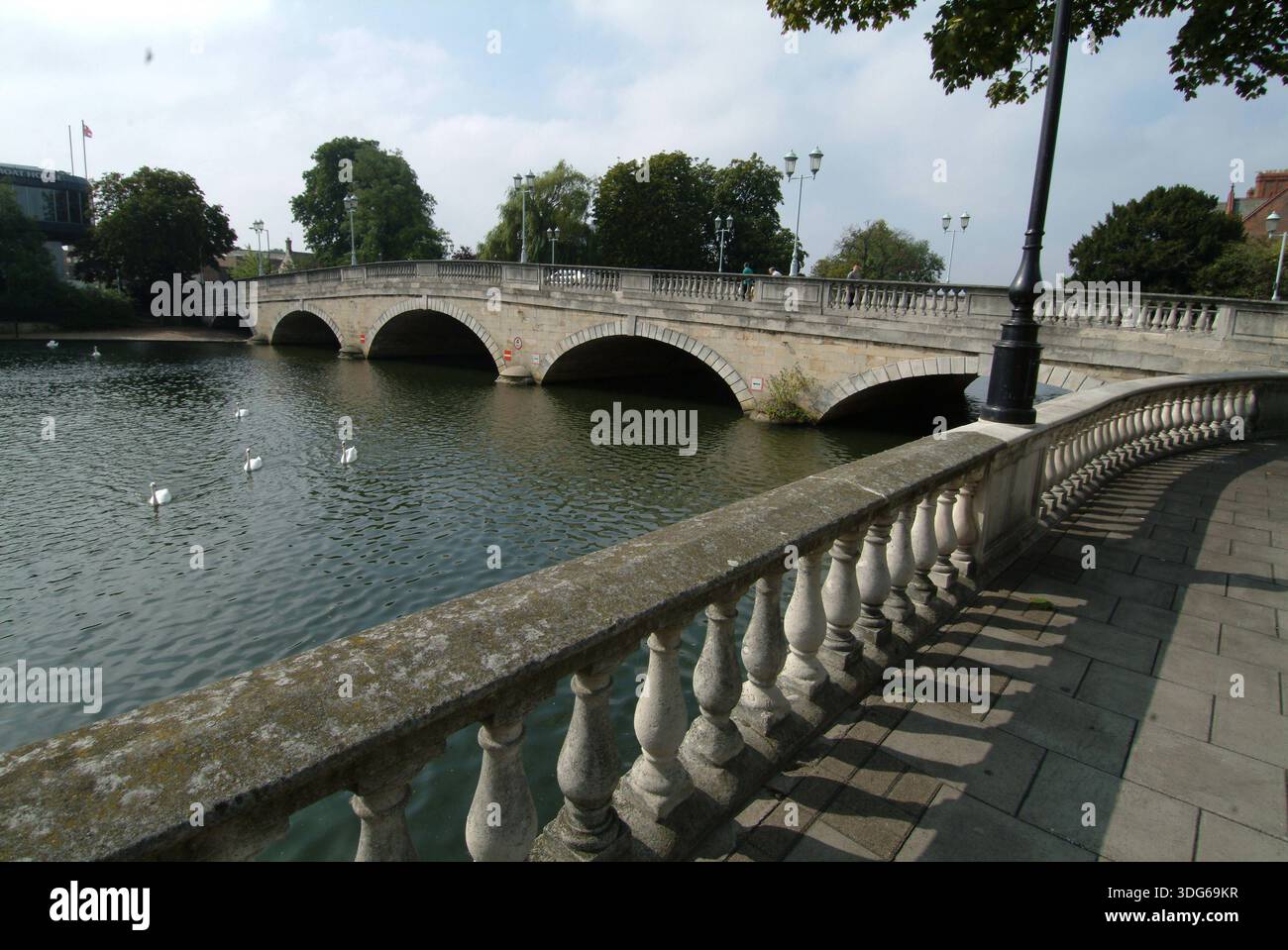Bridge and embankment, River Ouse, Bedford. - Bedford - England, United ...
