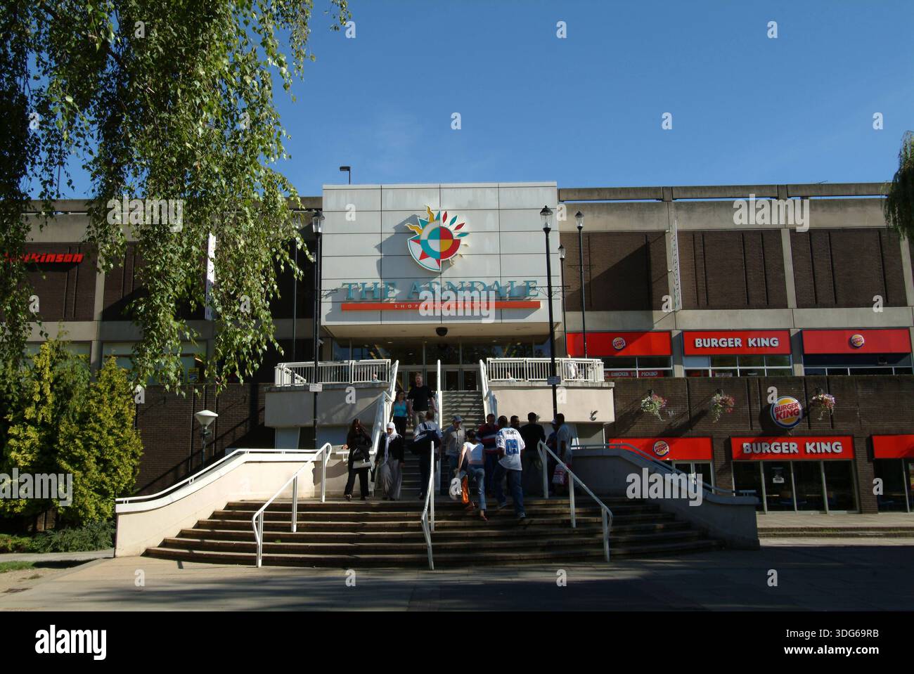 The Arndale shopping centre entrance on a sunny day. - Luton, United ...