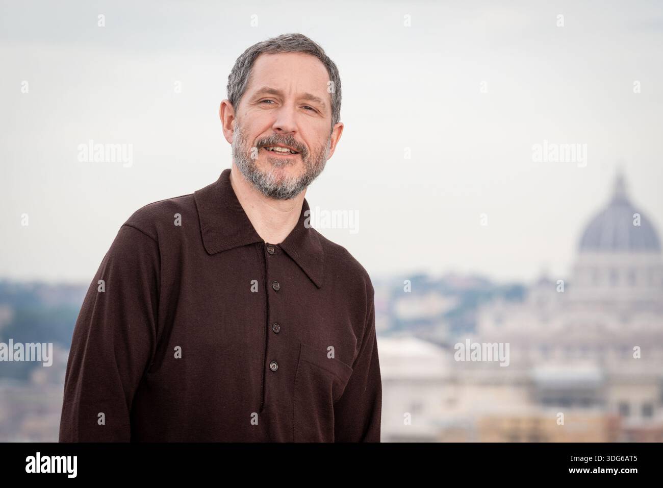 Bertie Carvel attends the “HBO Max Italia” photocall at Hotel De La ...