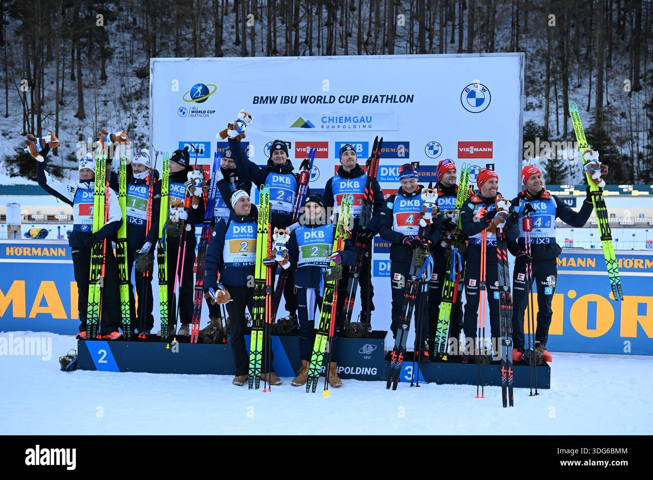 15 January 2026, Bavaria, Ruhpolding: Biathlon: World Cup, relay 4 x 7. ...