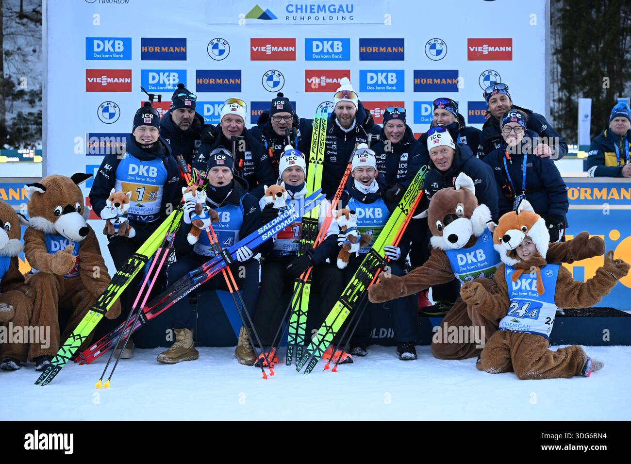 15 January 2026, Bavaria, Ruhpolding: Biathlon: World Cup, relay 4 x 7. ...