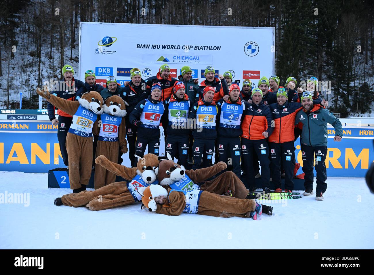 15 January 2026, Bavaria, Ruhpolding: Biathlon: World Cup, relay 4 x 7. ...