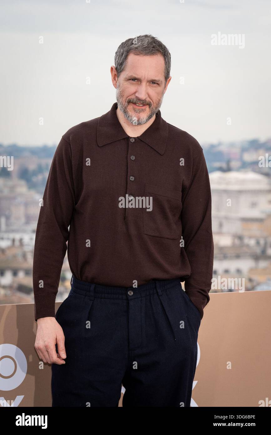 Bertie Carvel attends the “HBO Max Italia” photocall at Hotel De La ...