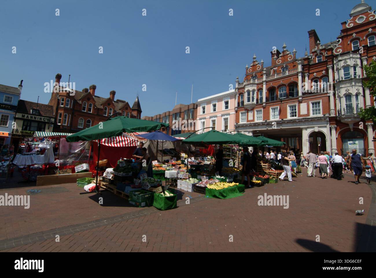 Ipswich, market stalls on Corn Hill. - Ipswich - England, United ...