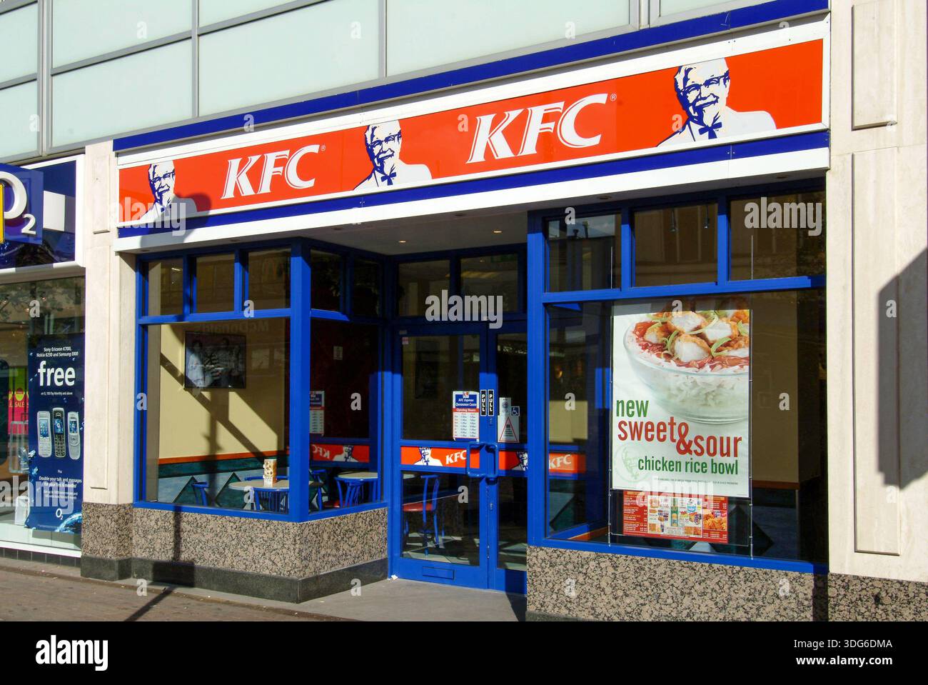 KFC Kentucky Fried Chicken fast food retailer. - Hillingdon, United ...