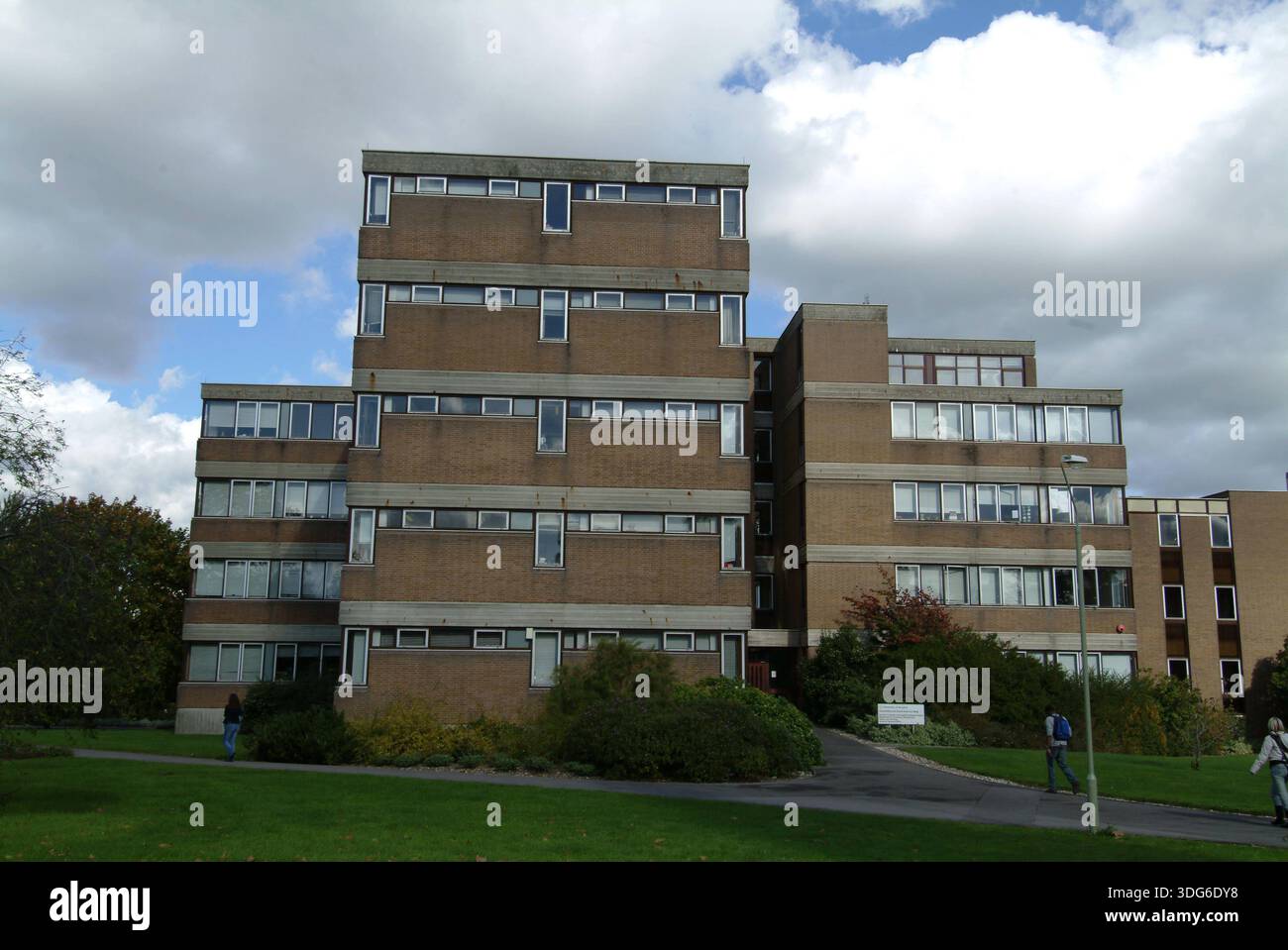 Reading Berkshire, Thames Valley, University. - Reading - England ...