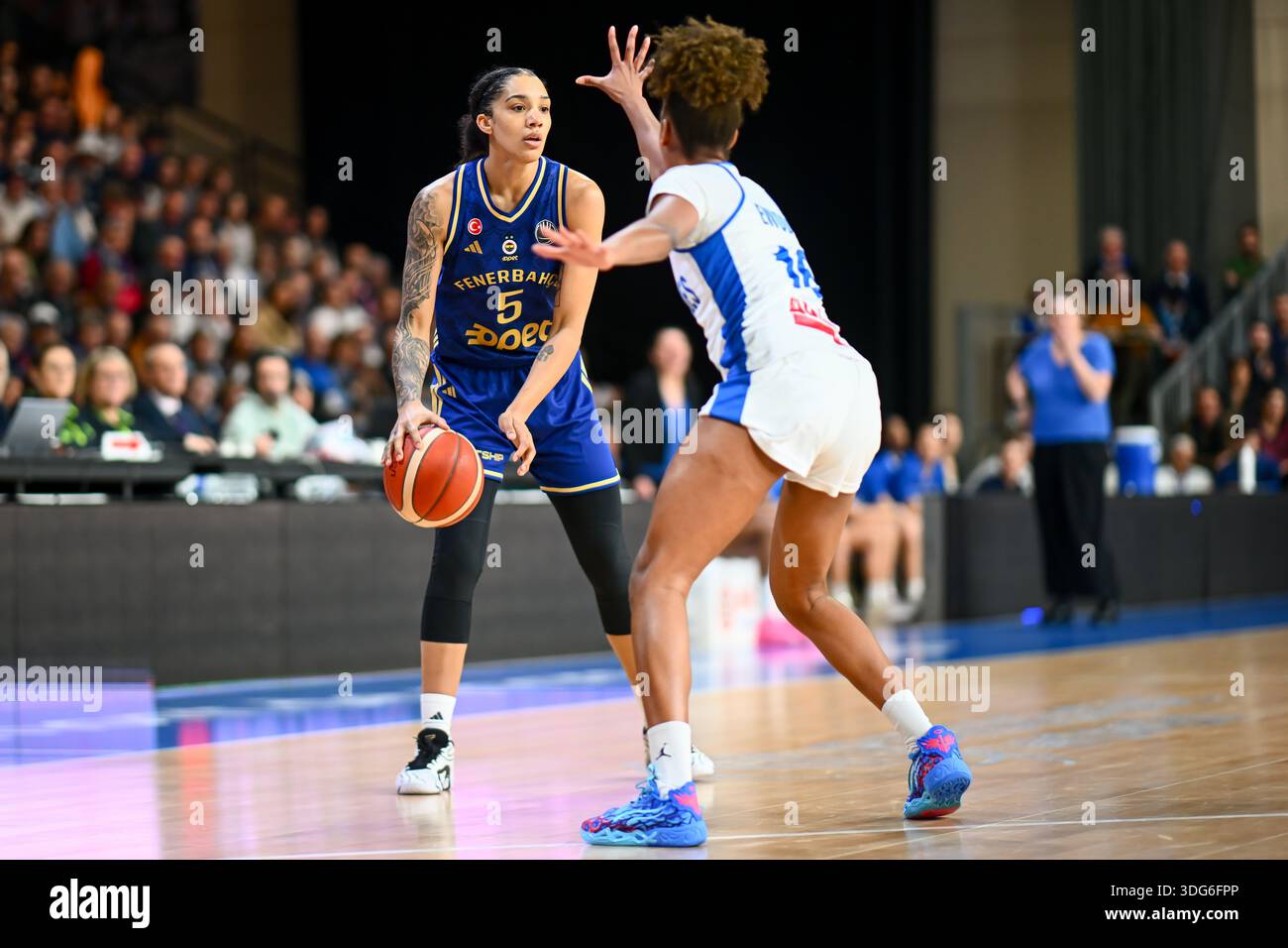 Gabby Williams of Fenerbahce during the Women's Euroleague match ...