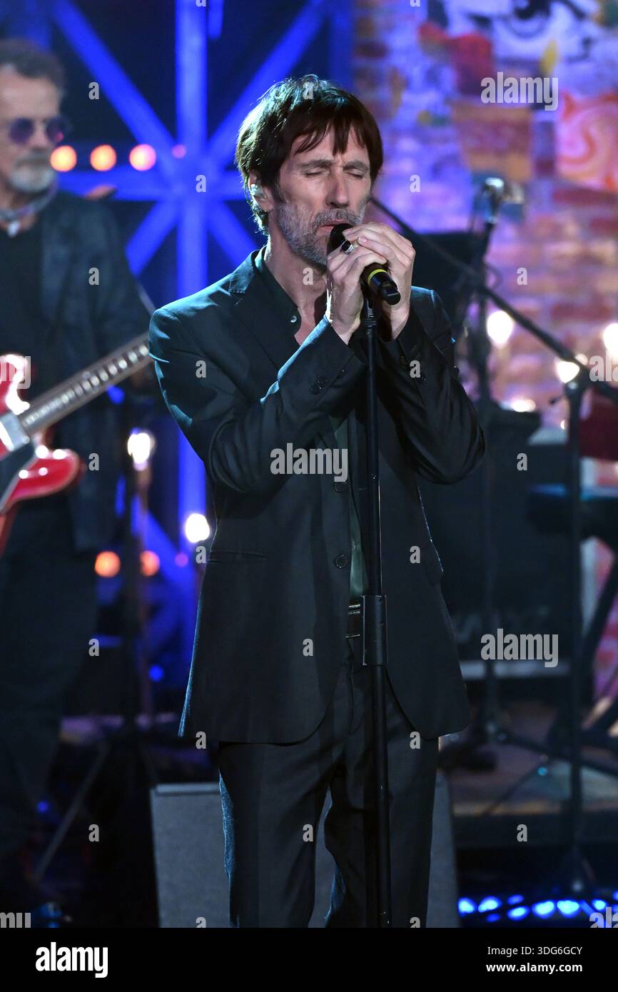 Milan, TV Show "The Eyes of the Musician" - Cristiano Godano, Marlene ...