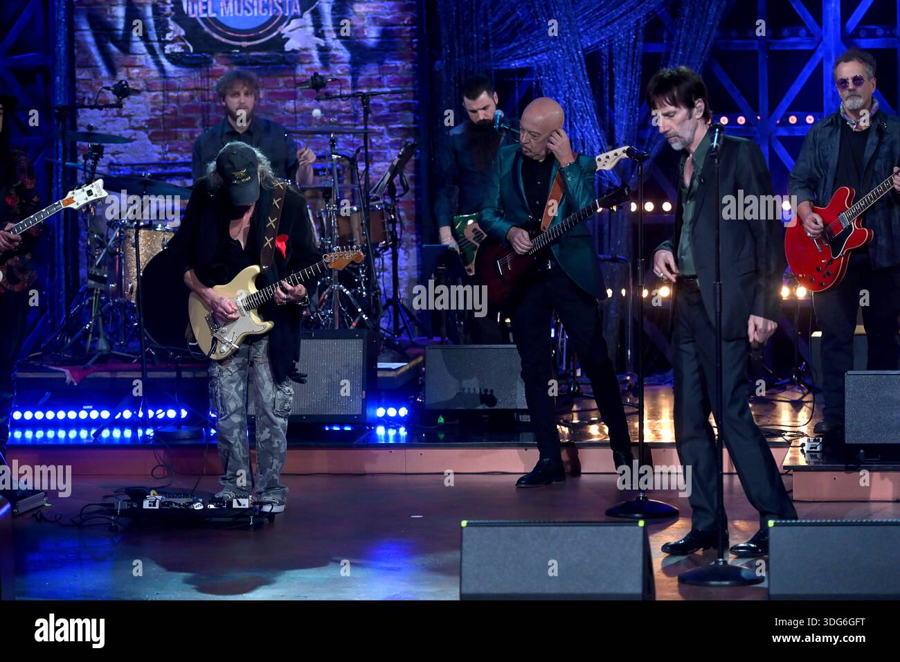 Milan, TV Show "The Eyes of the Musician" - Enrico Ruggeri, Cristiano ...