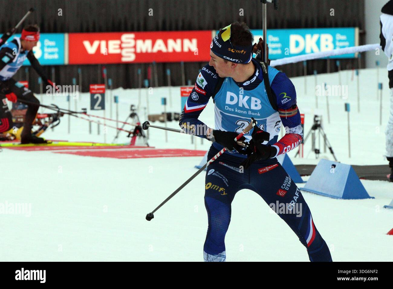 RUHPOLDING, GERMANY - JANUARY 15: PERROT Eric (FRA, #2-4) checks where ...