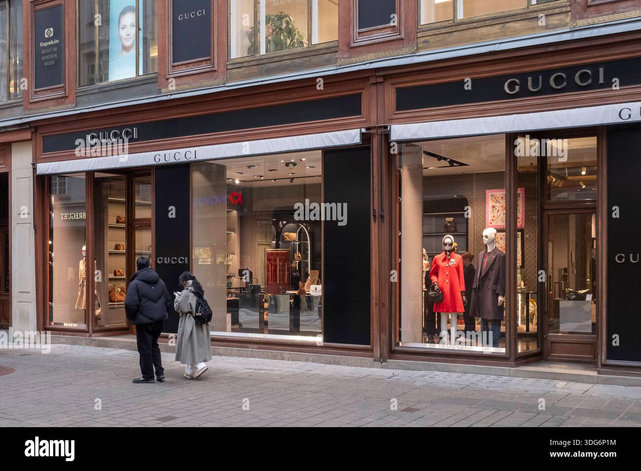 Gucci Geschäft in Wien *** Gucci shop in Vienna Österreich, Austria ...