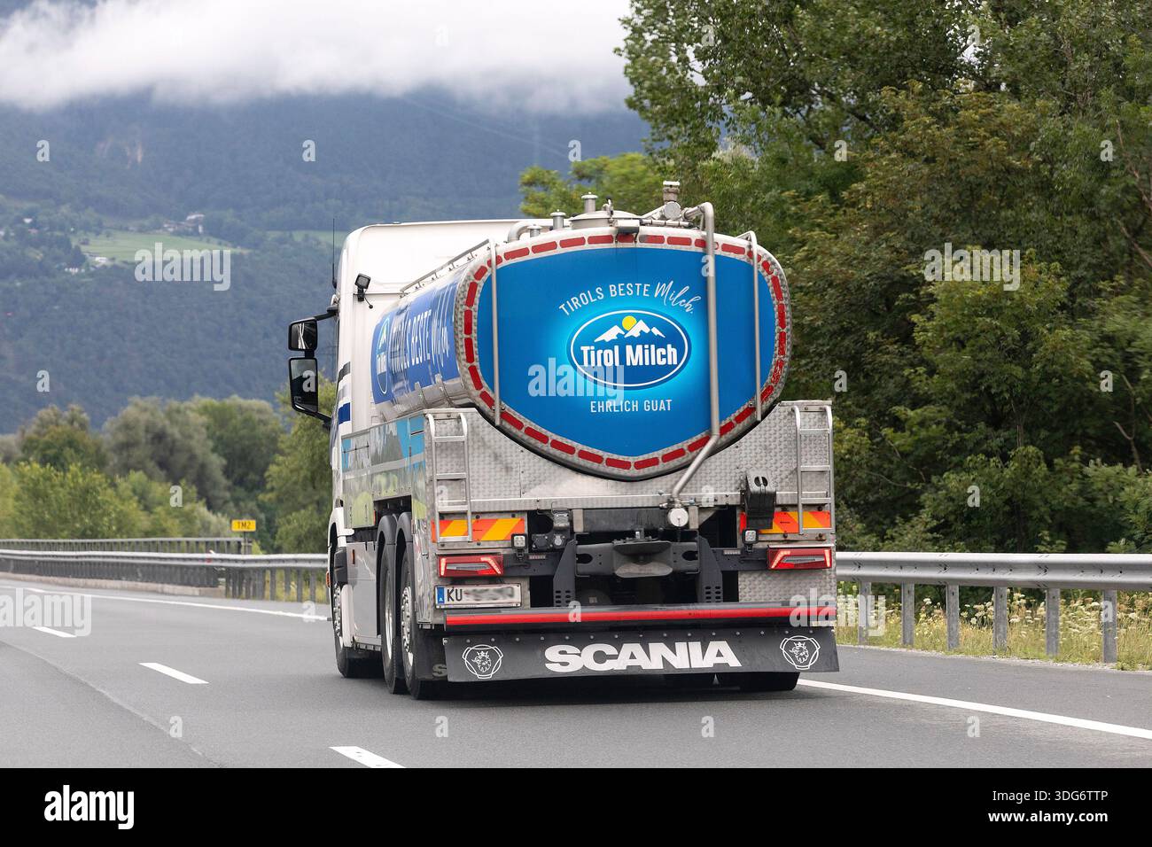 Tirol Milch, LKW Transport, Österreich // Tirol Milk, truck transport ...