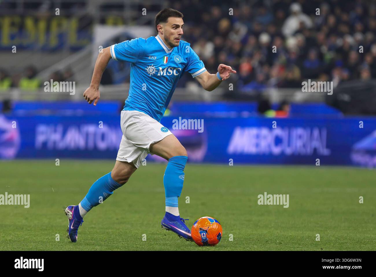 1/14/2026 Italy, Milan, 2026 01 11: Eljif Elmas (Napoli) attacks the ...
