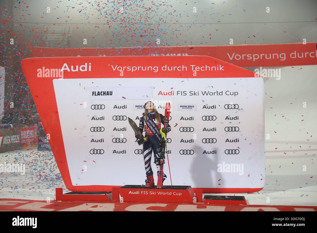 FLACHAU, AUSTRIA, 13.JAN.26 - ALPINE SKIING - FIS World Cup, night ...