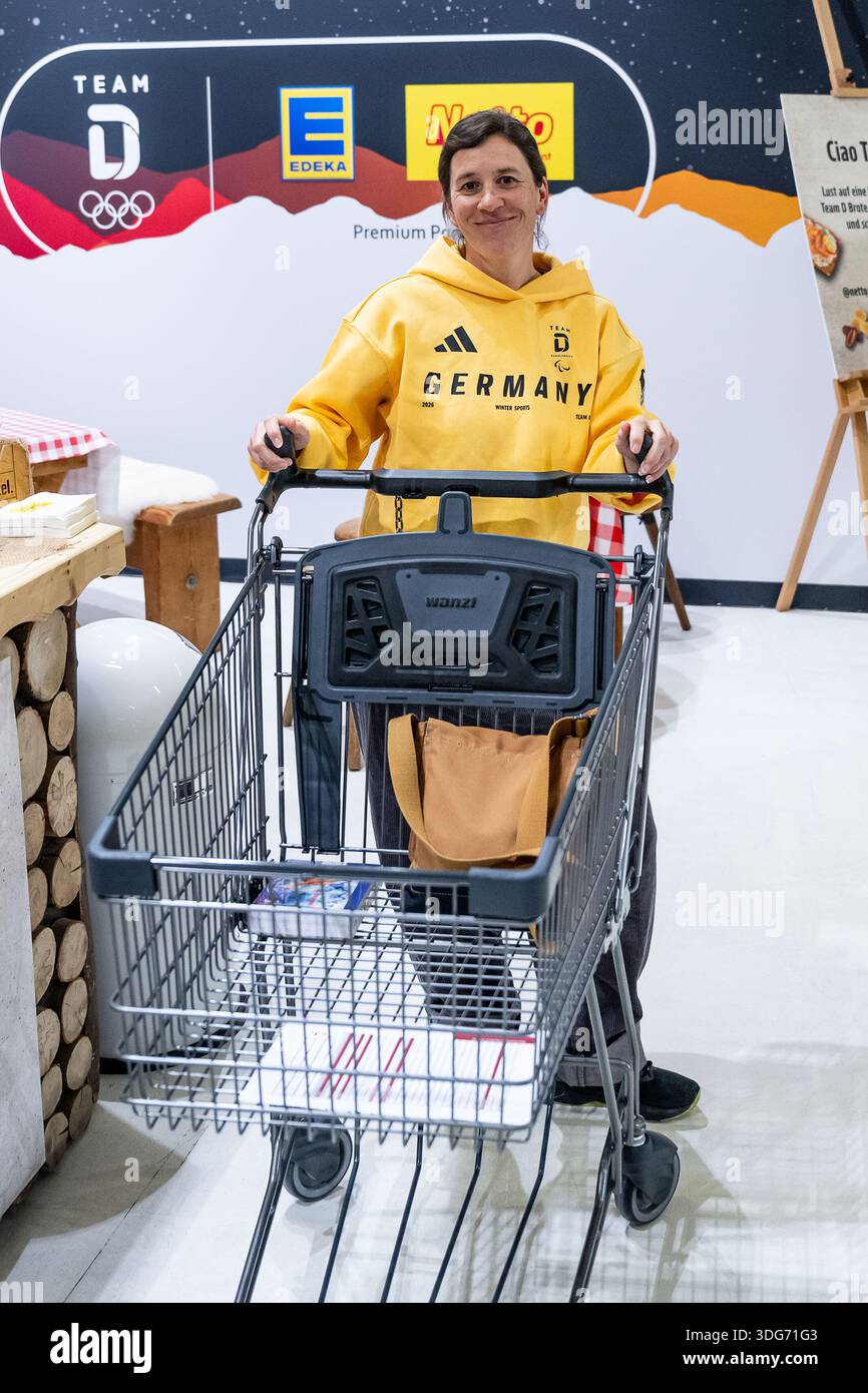 Julia Schwerdt (DOSB Olympic squad German Disabled Sports Association ...