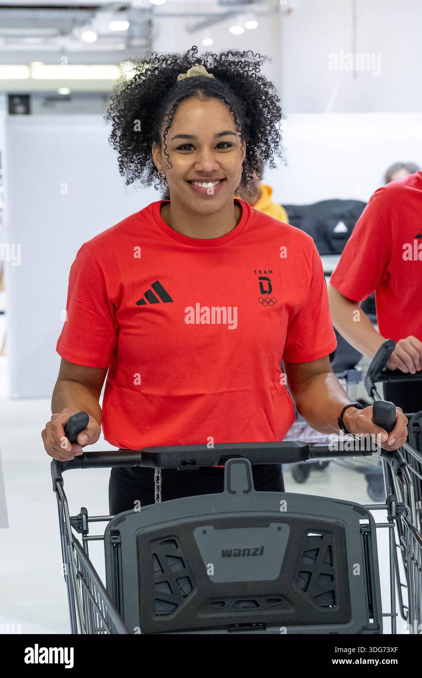 Deborah Levi (DOSB Olympic Squad Bobsleigh and Luge Association for ...