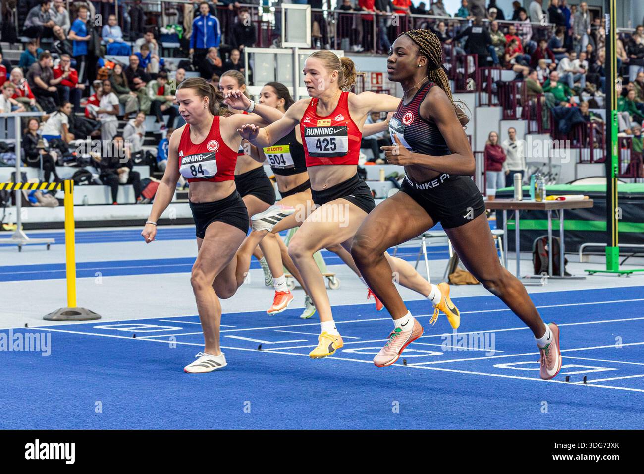 Emmanuella Adusei (Eintracht Frankfurt e.V.) in front of Isabella ...
