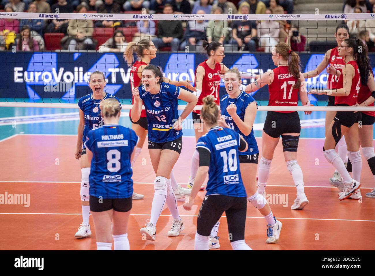 Antonia Stautz (Allianz MTV Stuttgart, #06), Eleanor Holthaus (Allianz ...