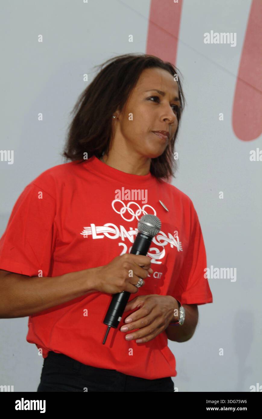 Dame Kelly Holmes, Double Olympic gold medallist runner 1500m and 800m ...