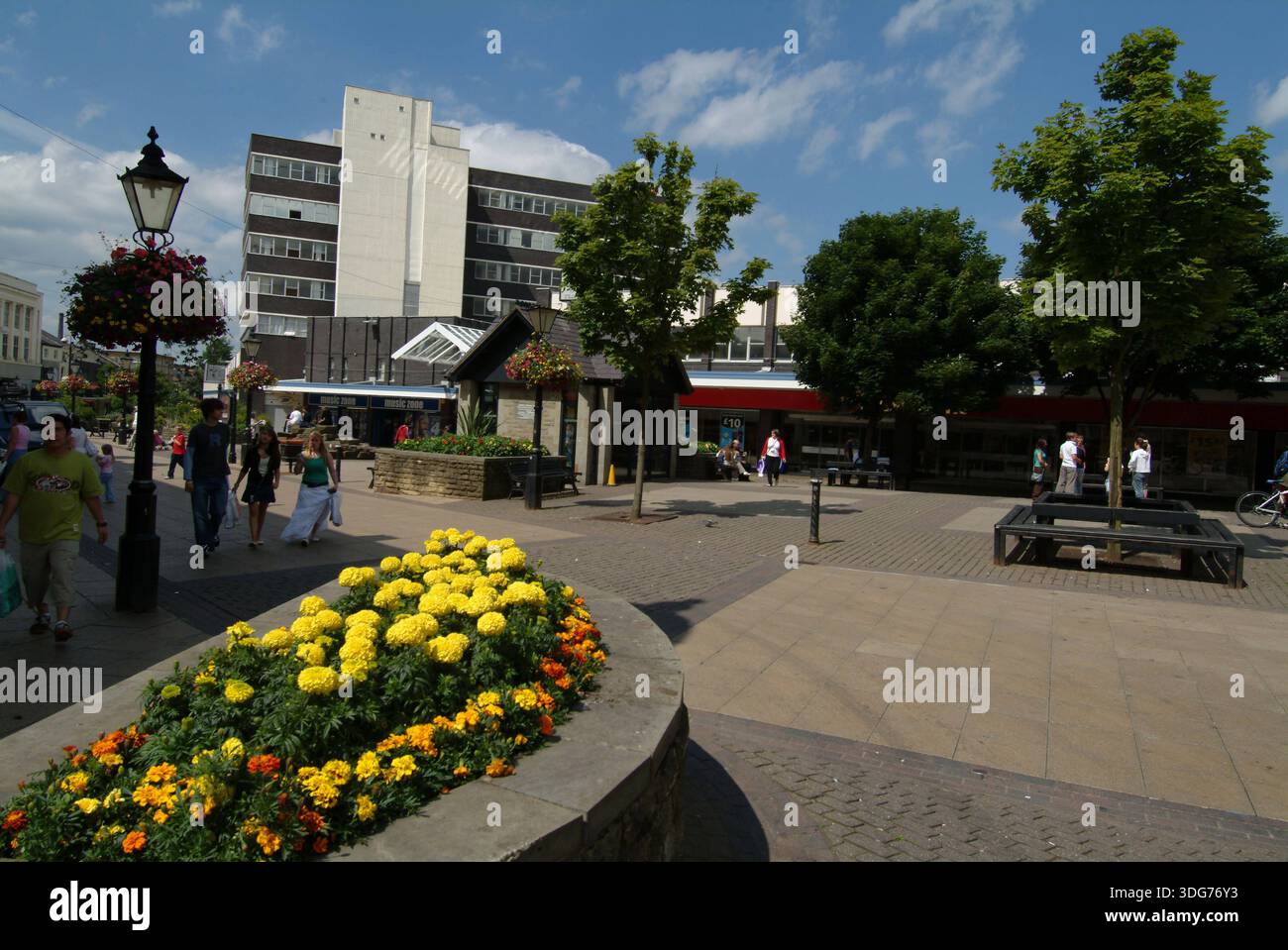 Burnley, pedestrian area in town centre. - Burnley, United Kingdom ...