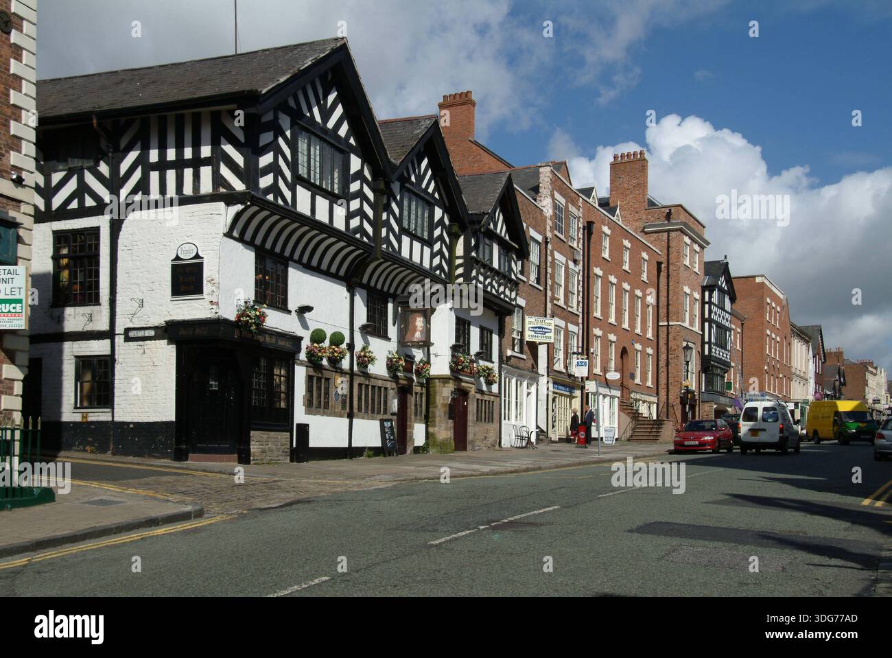 Chester, Lower Bridge Street and King's Head, haunted pub. - Chester ...