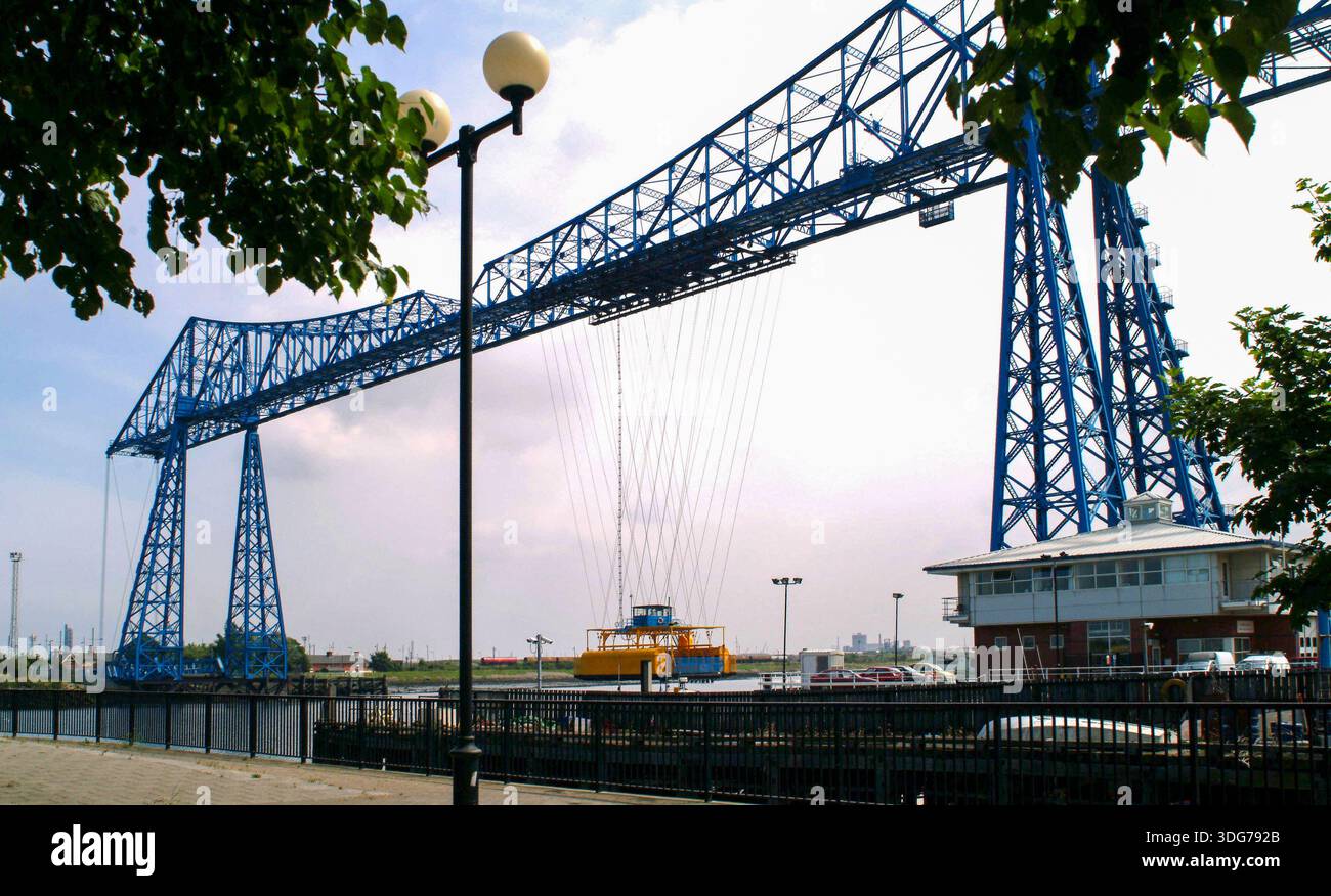 Tees Transporter Bridge between Middlesbrough and Port Clarence, closed ...