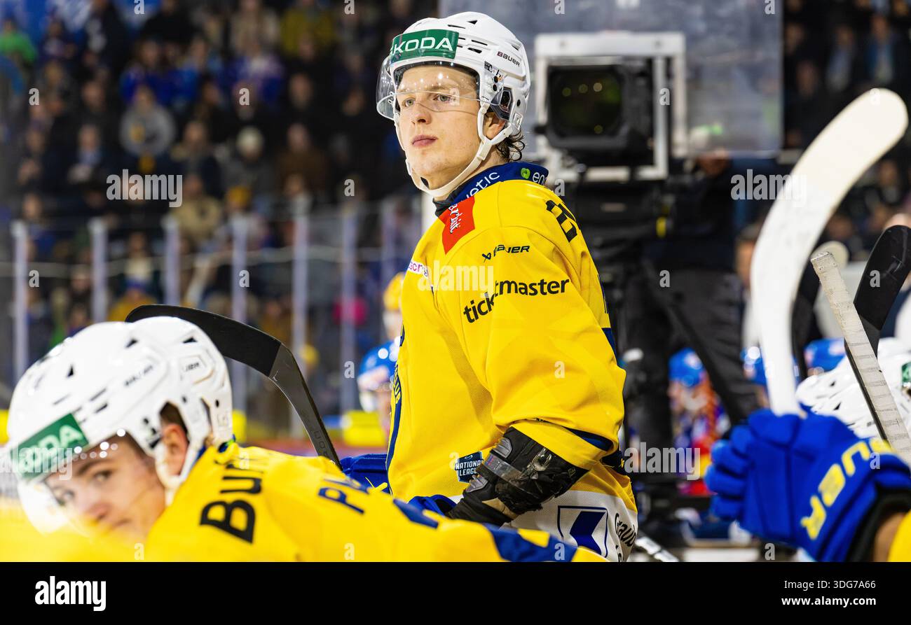 Kloten, Switzerland, 2nd Jan 2026: #36 Simon Knak, forward HC Davos ...