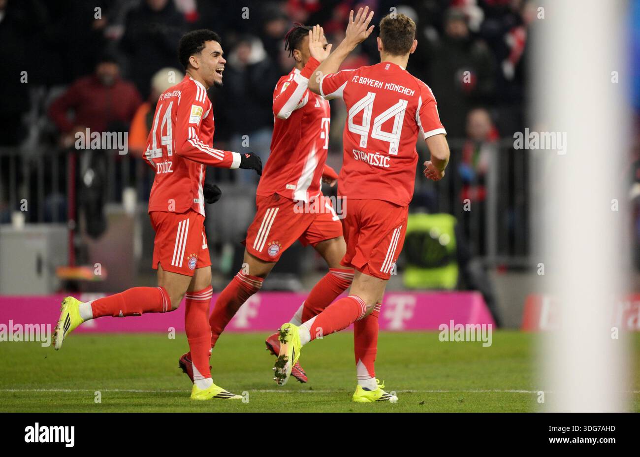 3:1 Goal, celebration, from the left Luis Diaz, goal scorer Michael ...