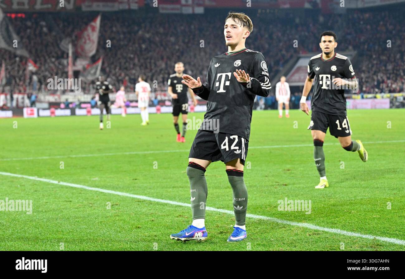 1:2 Goal, celebration, goal scorer Lennart Karl (Bayern) Cologne ...