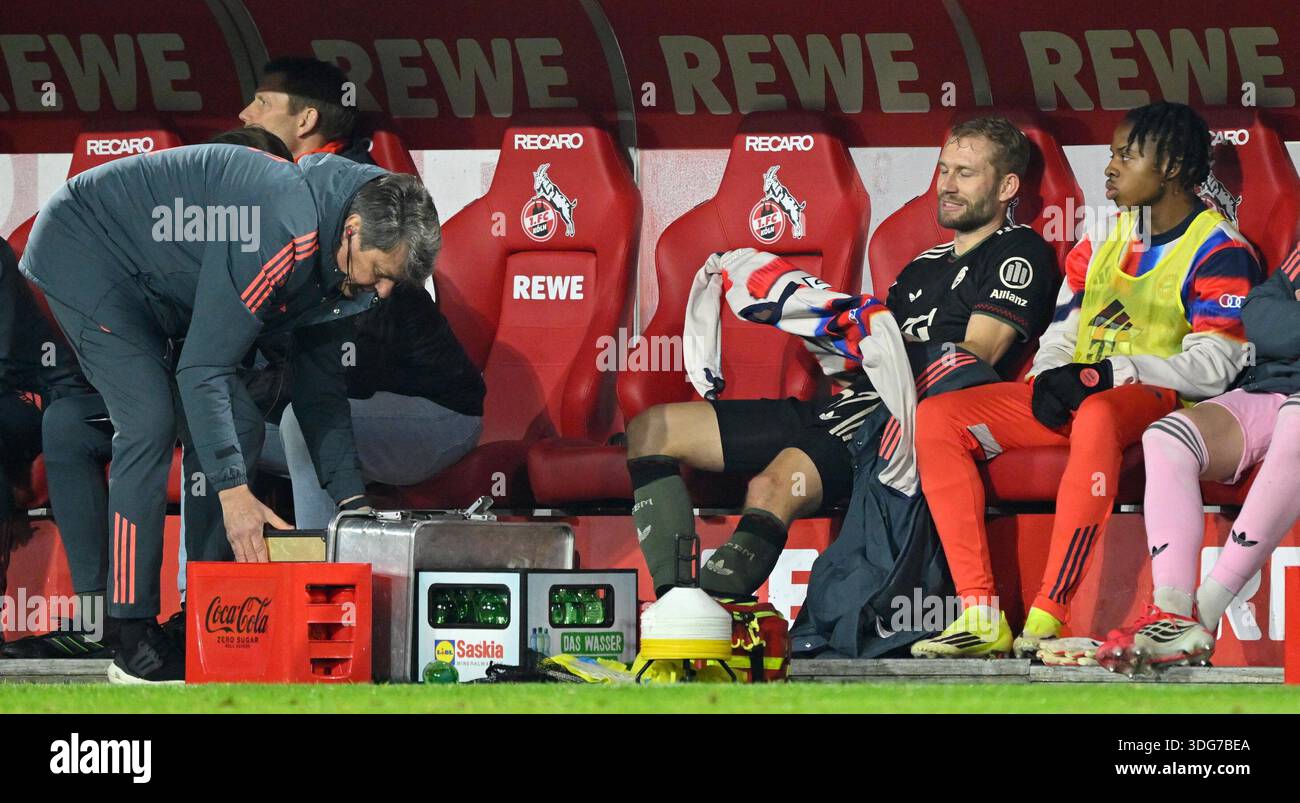 Injury Konrad Laimer (Bayern) Cologne, January 14, 2026, Football ...