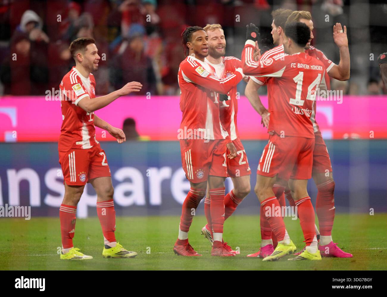 7:1 Goal, celebration, from the left Raphael Guerreiro, goal scorer ...