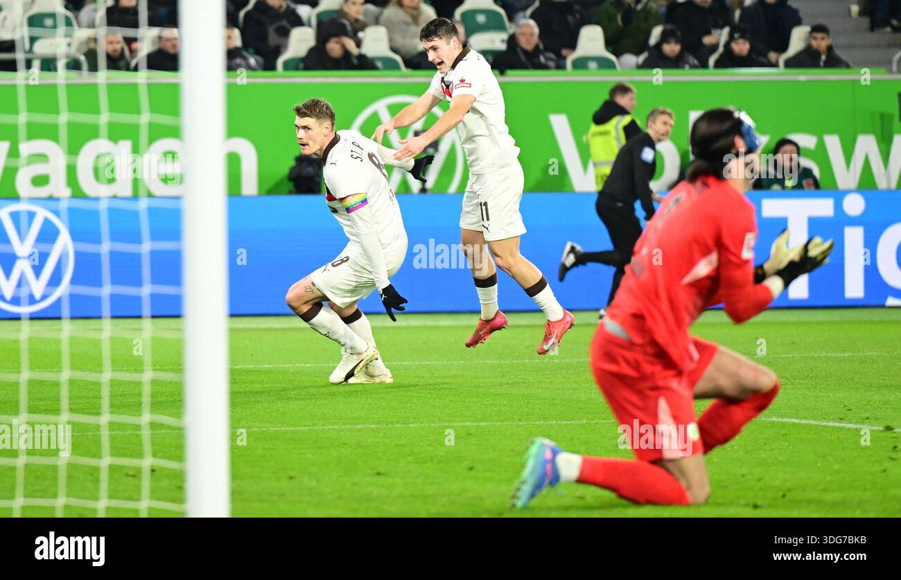 1:1 Goal, celebration, from left: scorer Eric Smith, Arkadiusz Pyrka ...