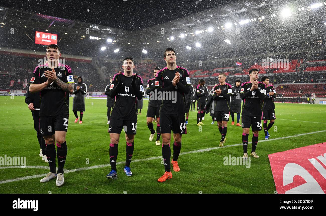 from left: Nicolai Remberg, Giorgi Gocholeishvili, Luka Vuskovic (HSV ...